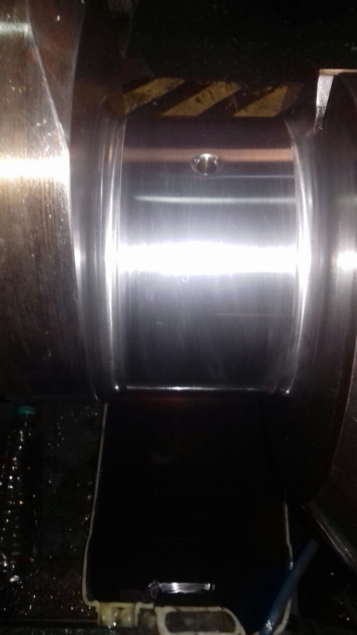 Crankshaft Machining | Crankshaft Grinding and Polishing Services